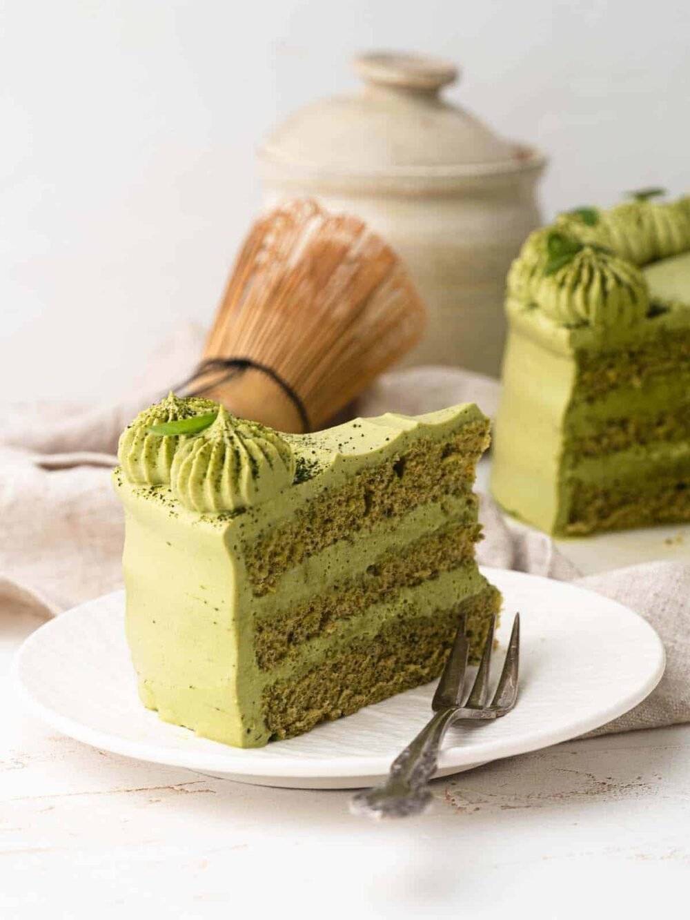 Soft Matcha Cake with Fluffy Cream Frosting