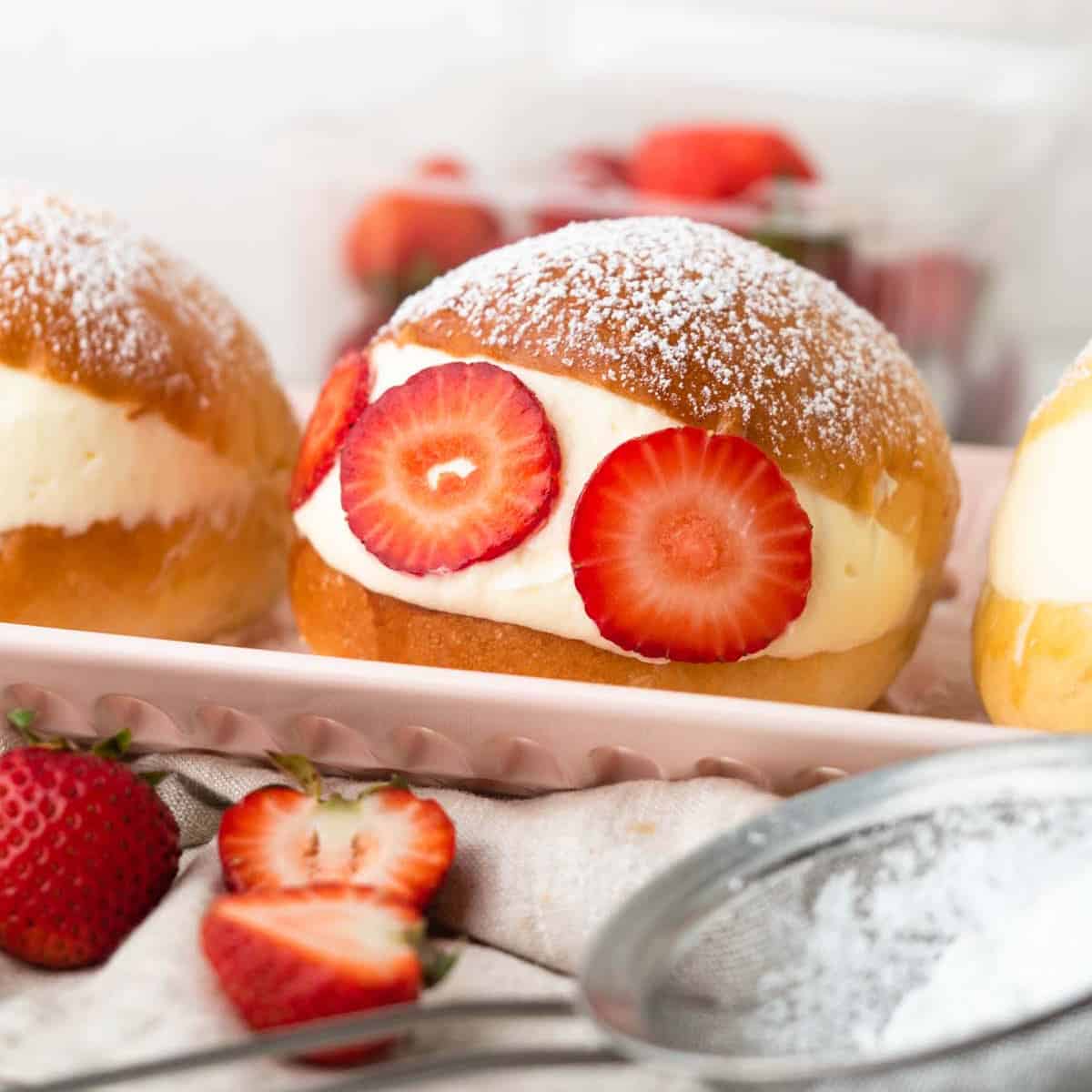 Soft Cream Buns Recipe In 15 Minutes Catherine Desserts Soft Cream Buns Recipe In 15 Minutes Catherine Desserts