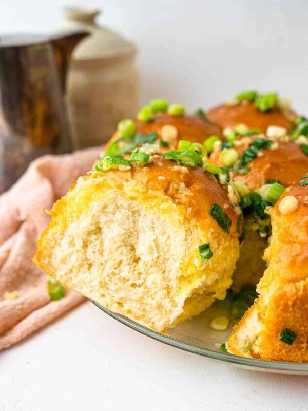 Milk Bread Garlic Rolls - Catherine Zhang
