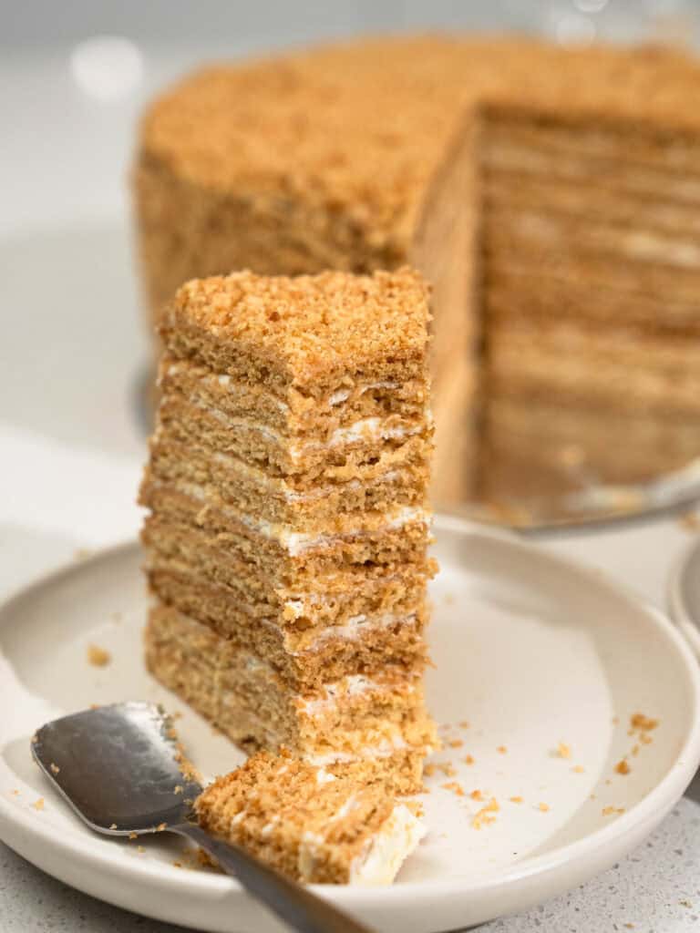 Russian Honey Cake (Medovik) - Catherine Zhang
